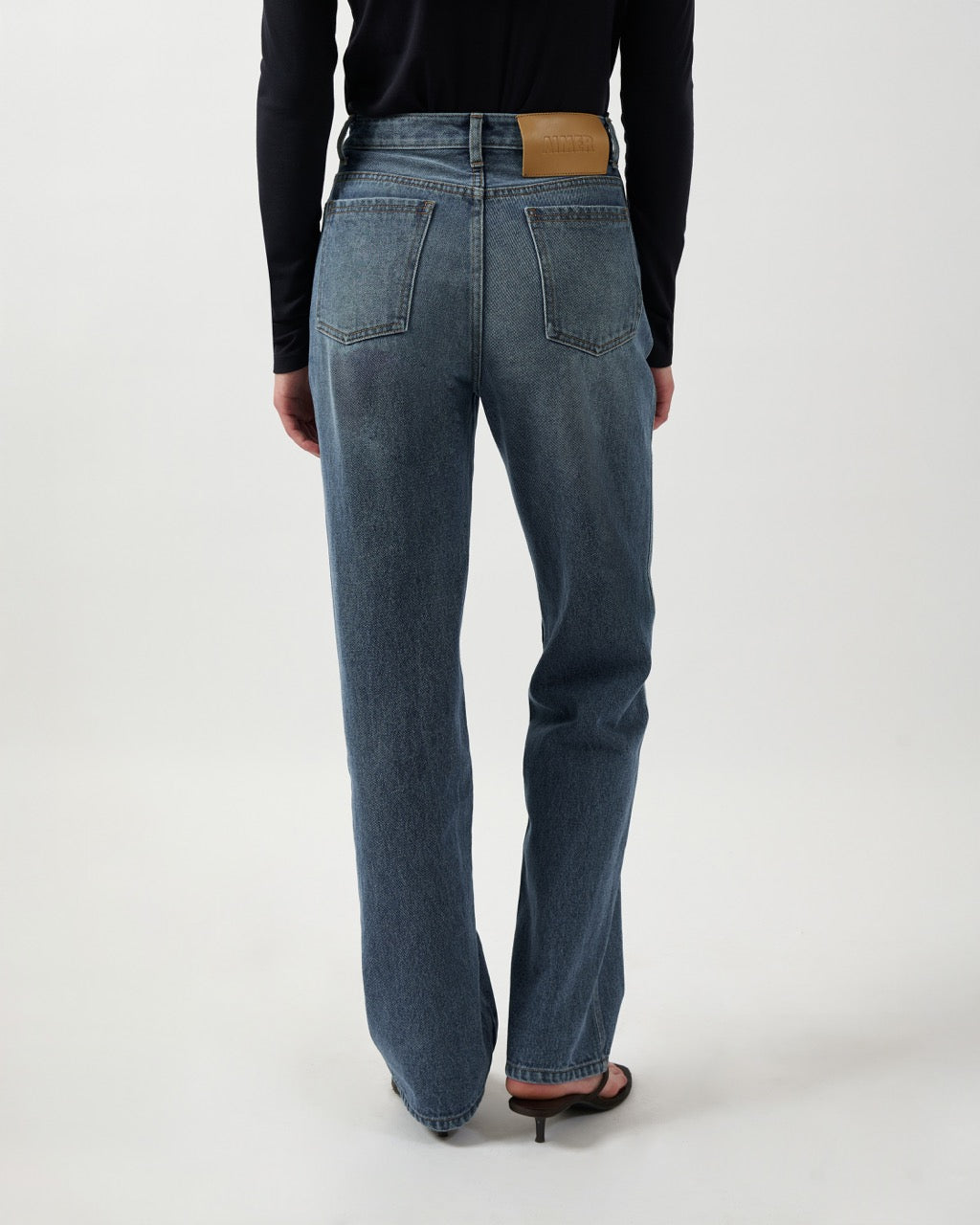 AIMER Denim Edition - Boyfriend Jeans in Denim Blue Wash